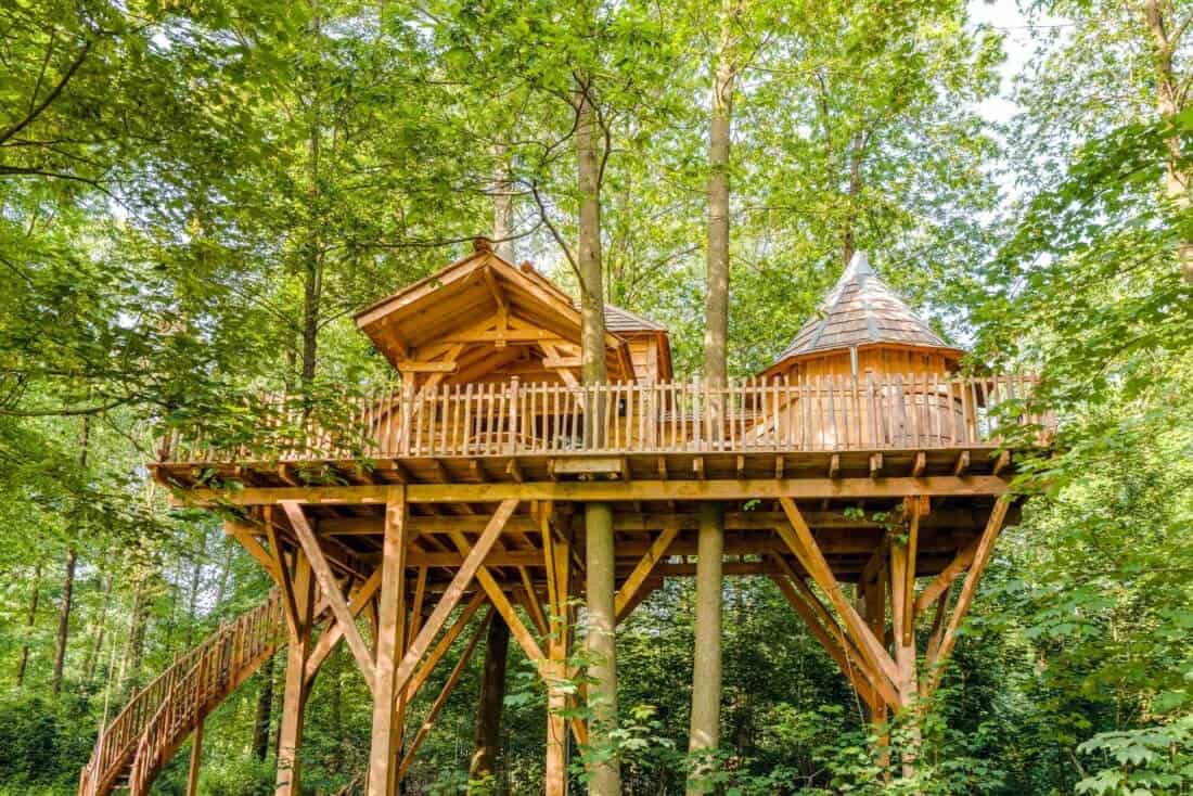 Cabanes des Grands Chênes | Treehouse Hotels, Tripadvisor Treehouse ...