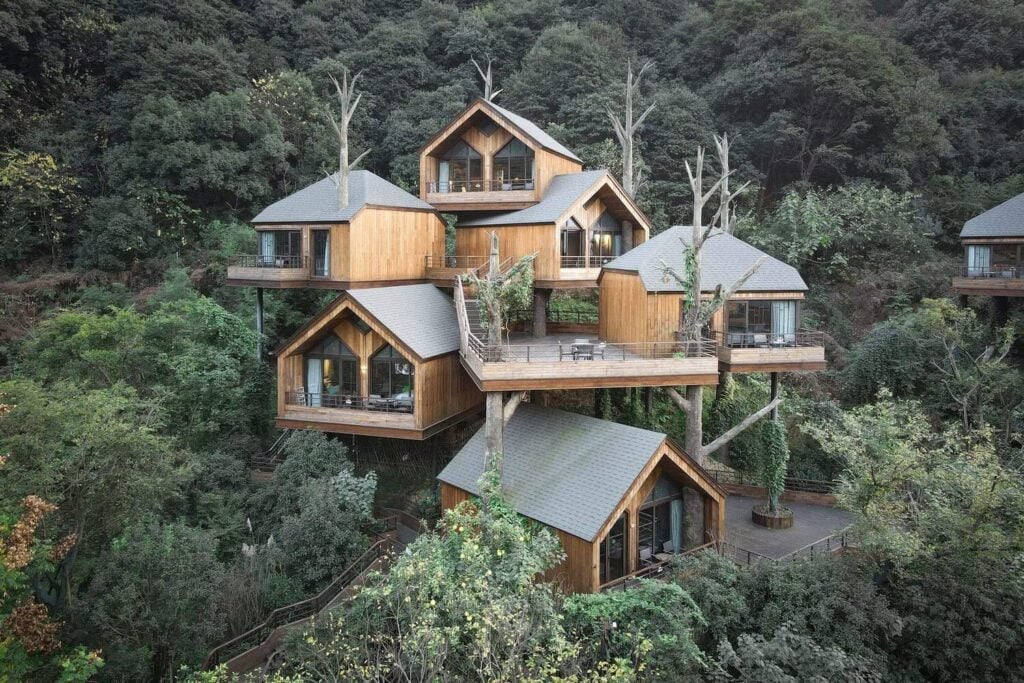 15 of the Most Unique Treehouses Around the World for Design Lovers ...