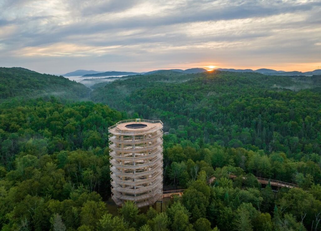 Sentier des Cimes Laurentides | Treetop Walks in Canada | Treehousemap
